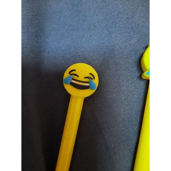 Pen Comel Teddy We Were Bear Smiley Emoji Bts Sesame Street Elmo ...