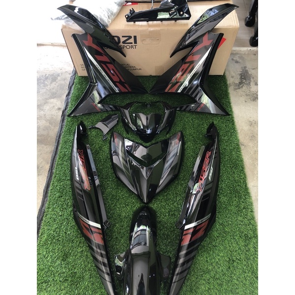 Body Coverset Y15ZR Y15 V2 first model 2015 purple hitam batman biru ...