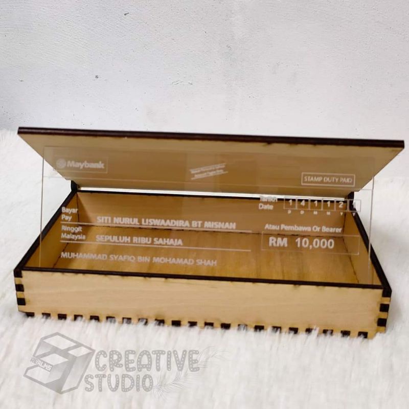 Mock up Cheque with Wooden Box Replika Cek dengan kotak kayu | Shopee ...