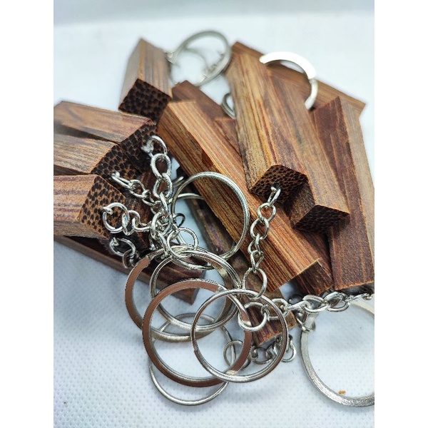 key chain kayu ibor / iboi asli hutan belantara - kayu teras keras ...