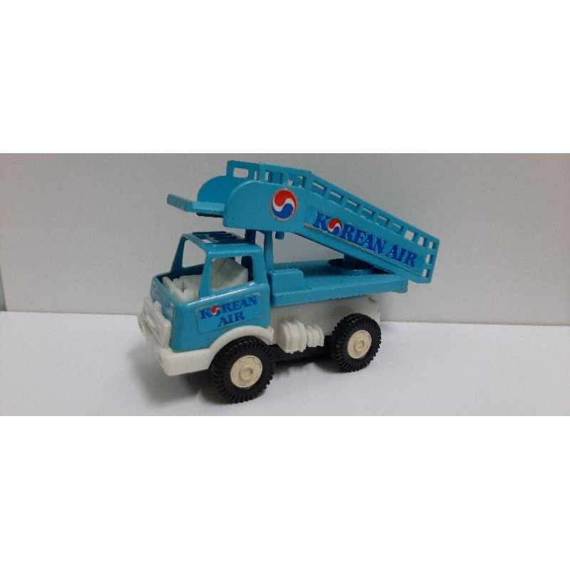 Mainan Toy Miscellaneous Airport Stairs Truck, Bulldozer and Dump Truck ...