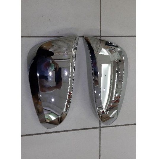 Toyota INNOVA REBORN/VOXY Chrome car rear view mirror Cover | Shopee ...