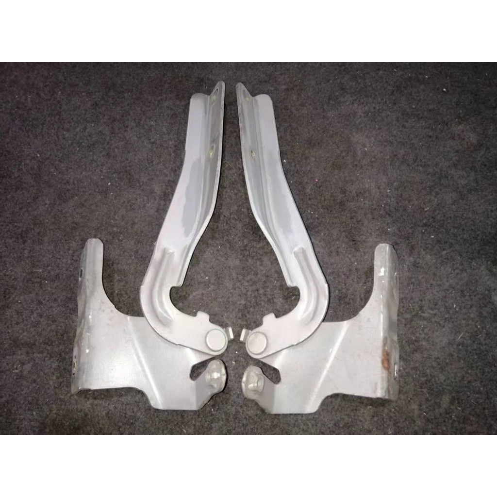 Nissan Latio Tiida C11 Front Bonnet Hinges / Front Hood Hinge | Shopee ...