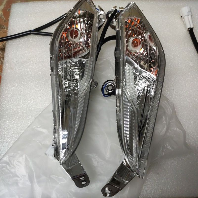 Front signal assy signal depan smoke/tinted LED yamaha lc135 v4 v5 v6 v7 | Shopee Malaysia