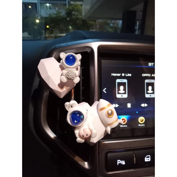 Car Aroma Stone ( Astronout Heart shape)Batu Aroma Kereta Diffusser ...