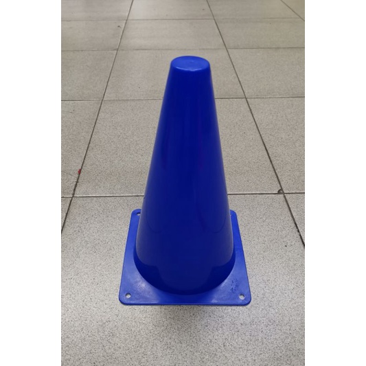 9 inches plastic cone for sports training / kon 9" sukan/ Pelbagai ...