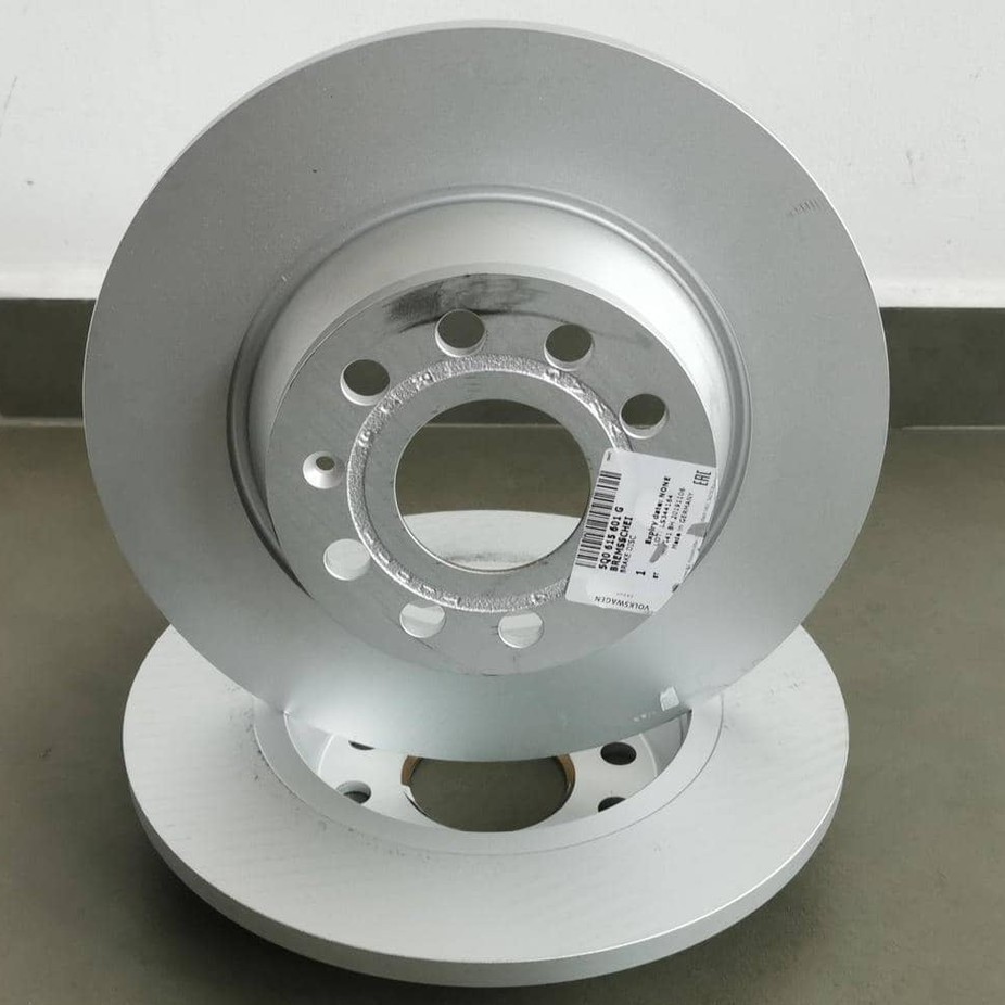 5Q0615601G REAR BRAKE DISC OF 2PCS FOR VW CC EOS GOLF MK5 GTI PASSAT B6 ...