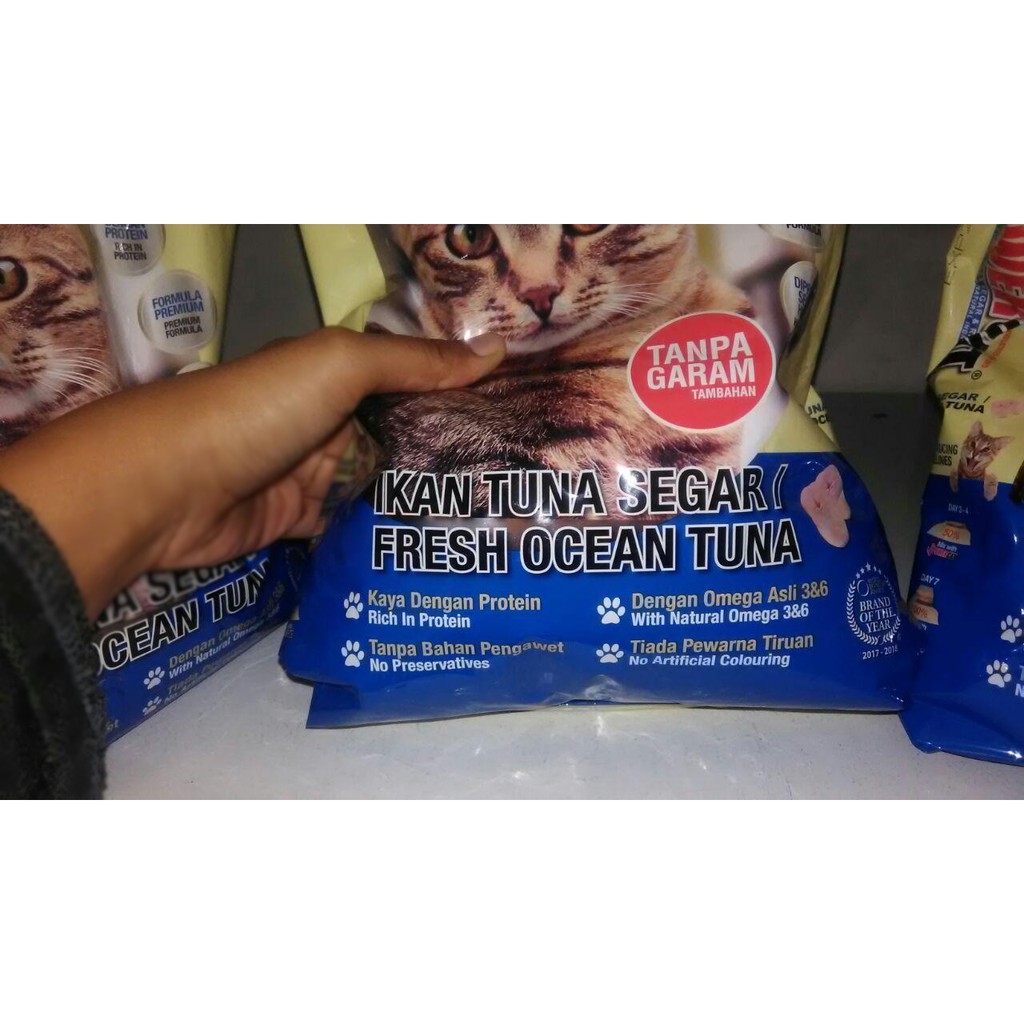 Adabi Power Cat Ikan Tuna Segar/Fresh Ocean Tuna (1.3kg) Dry Food ...