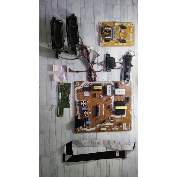 (AC207) Panasonic TH-49D410K Powerboard, Inverter, Tcon, Ribbon, LVDS, Cable, Speaker. TV ...