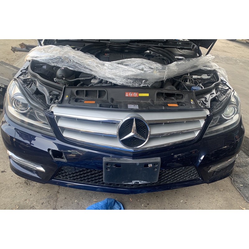 BENZ W204 HALF CUT AND PARTS FOR SELL，FROM JAPAN | Shopee Malaysia