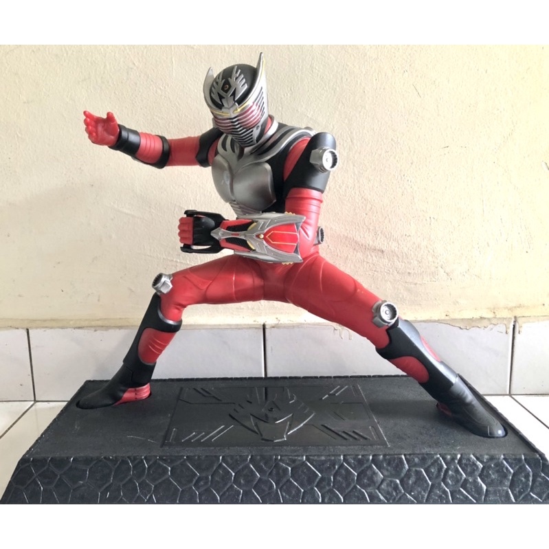 New Stock Sale Kamen Rider Big Sofubi Ryuki Kyomoto 16 inch statue ...