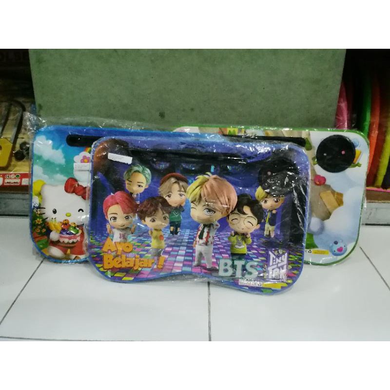 Children's Study beja/Children's Study Table With A Place To Drink ...