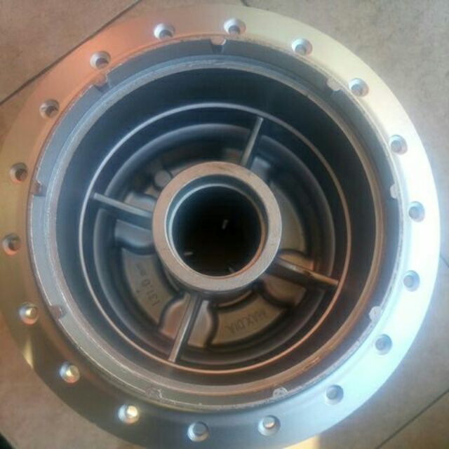 Honda Raider HX135 Hawk HX145 rear hub. NOS | Shopee Malaysia