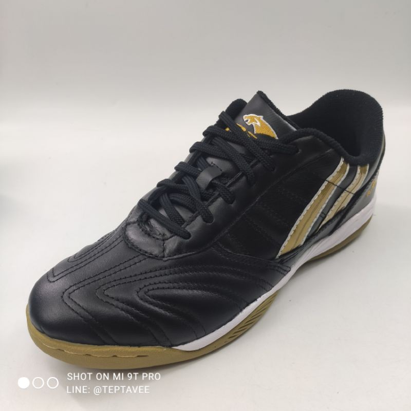 PAN Futsal Shoes wave II Black Gold PF-14WO | Shopee Malaysia