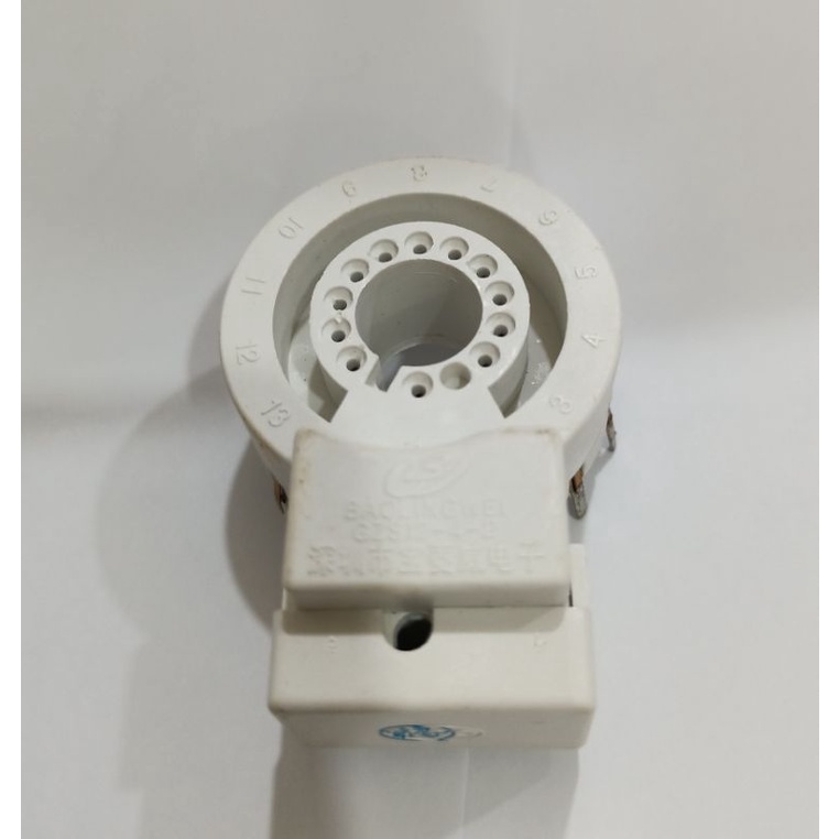 Tv TUBE CRT SOCKET 12 BIG PIN, STRAIGHT LEGS (GOOD QUALITY) | Shopee ...
