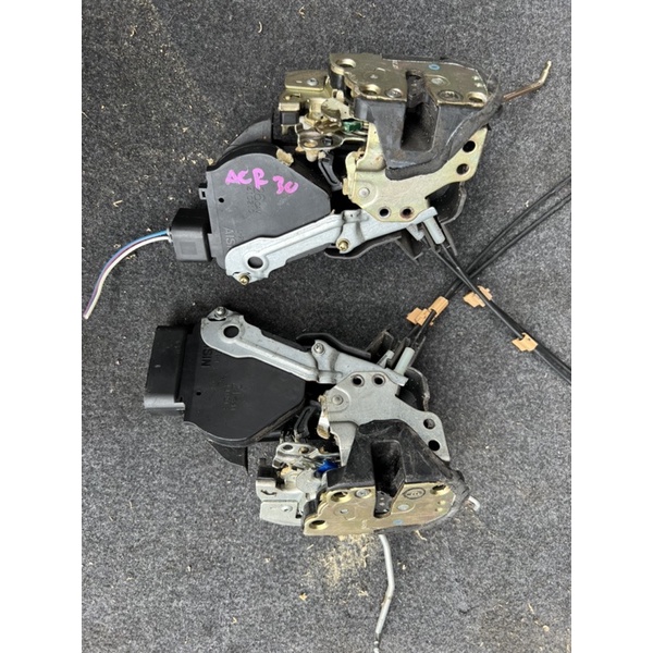 ESTIMA ACR30 FRONT DOOR LOCK USED JAPAN | Shopee Malaysia
