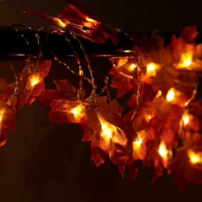 10 LEDs / 20 LEDs Christmas Decoration Maple Leaf String Light (MULTI ...