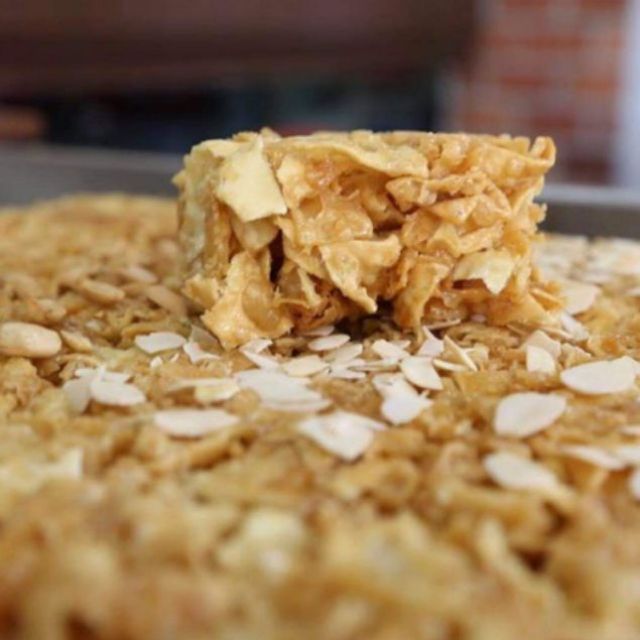 SIN ENG HOE ALMOND MALTOSE SACHIMA ( 2 packets per order ) IPOH FOOD ...