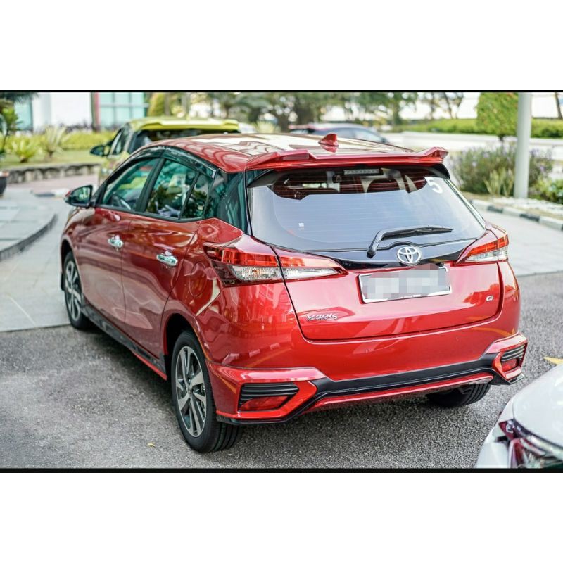 Toyota Yaris 2019-2020 OEM Spoiler | Shopee Malaysia
