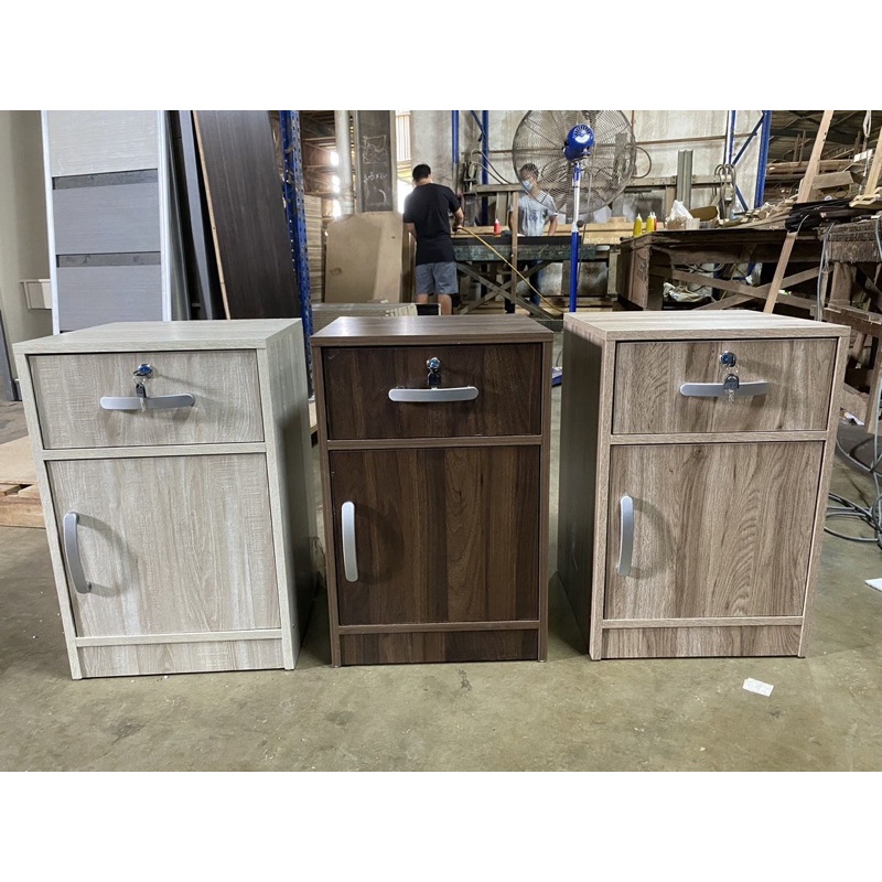 🔥 SIDE TABLE WITH LOCK🔒/HARGA BORONG/ | Shopee Malaysia