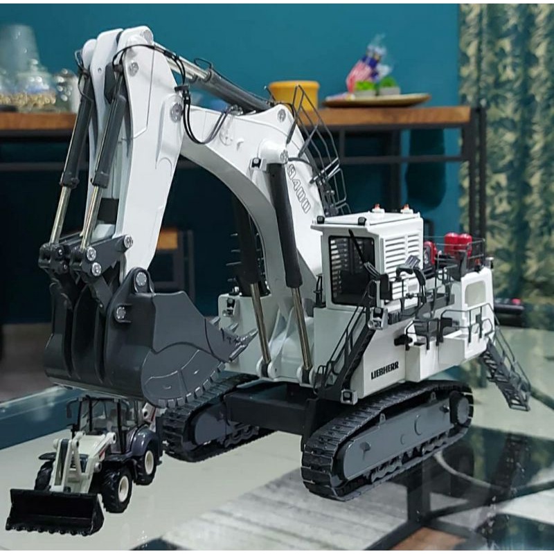 Excavator Liebherr r9400 scale 1:50 NZG | Shopee Malaysia