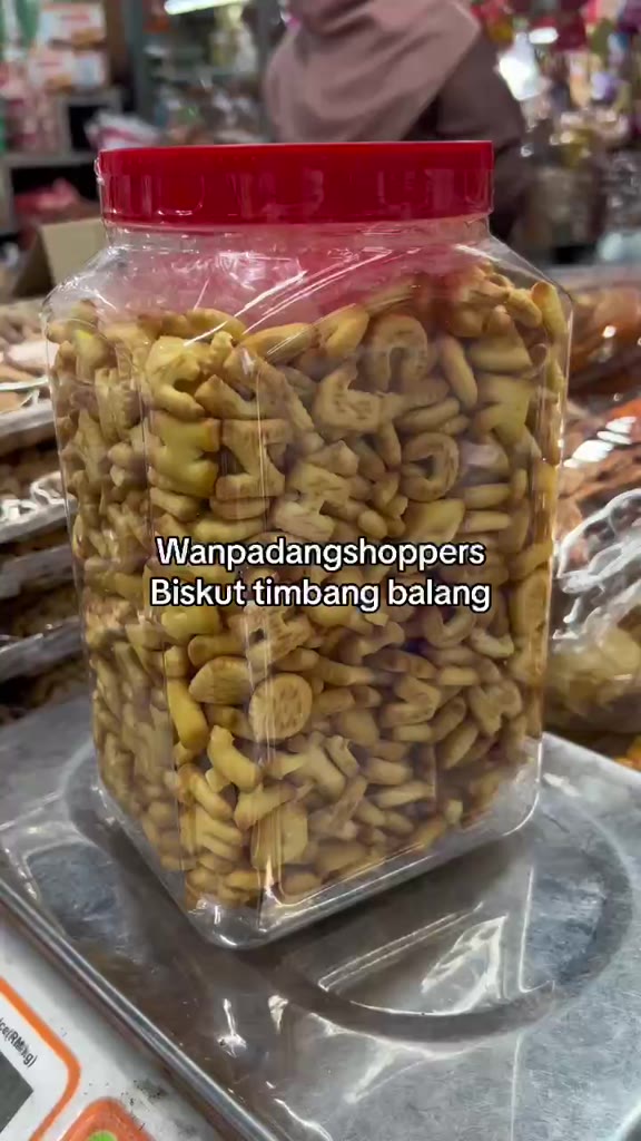 HALAL🛑BISKUT TIN&BALANG SEDANG 1KG STOCK BARU | Shopee Malaysia
