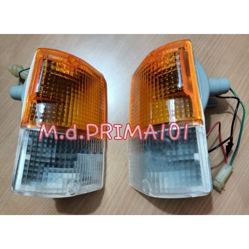 Mitsubishi Pajero L047 L049 LO47 LO49 Signal Light /Side Lamp/ Angle ...