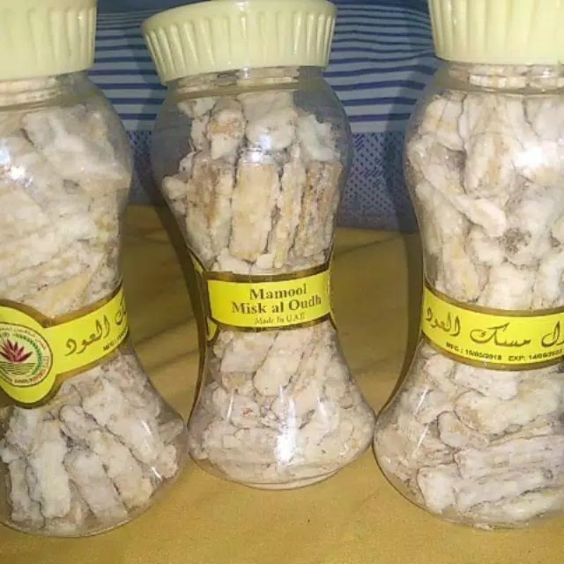 PUTIH KAYU Bukhur White Wood mamool al oudh Oud Emirates Misik White ...