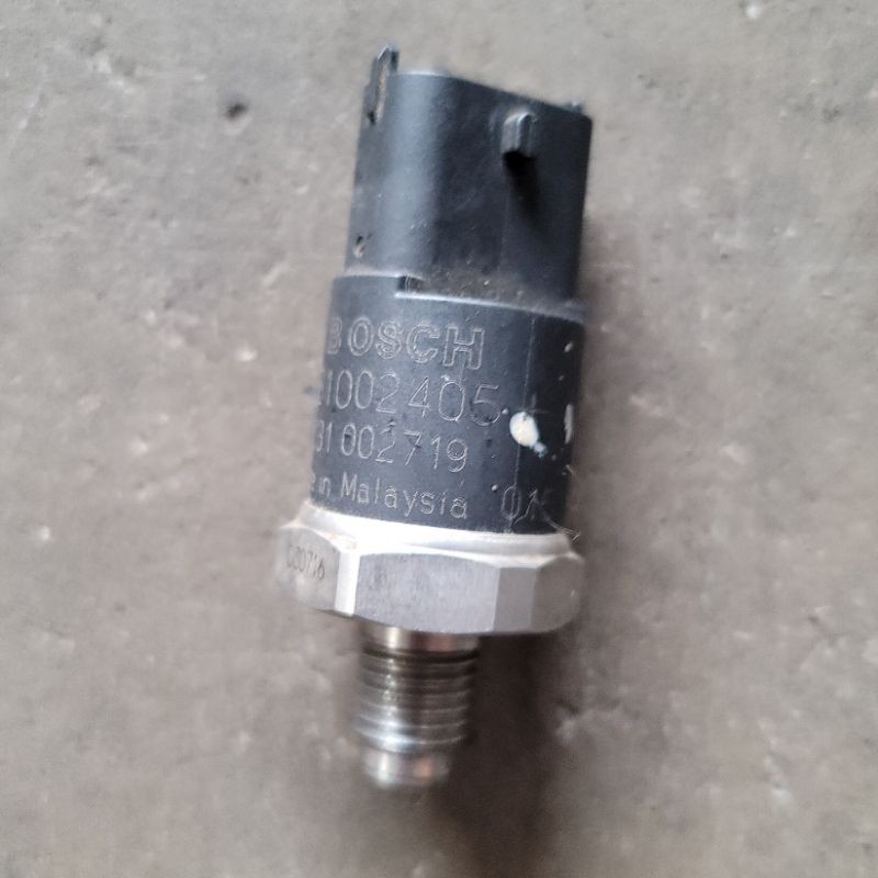 (USED) BOSCH COMMON RAIL FUEL PRESSURE SENSOR 0281002405 Kia Hyundai ...