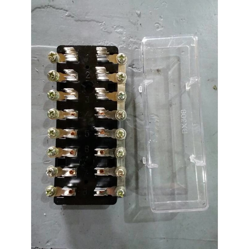 Universal Fuse Box Fuse tube contains 8 terminals | Shopee Malaysia