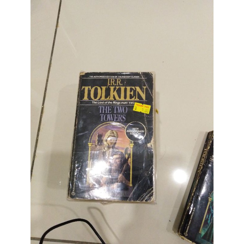 Lord Of The Rings 4bks for rm5 ONLY | Shopee Malaysia