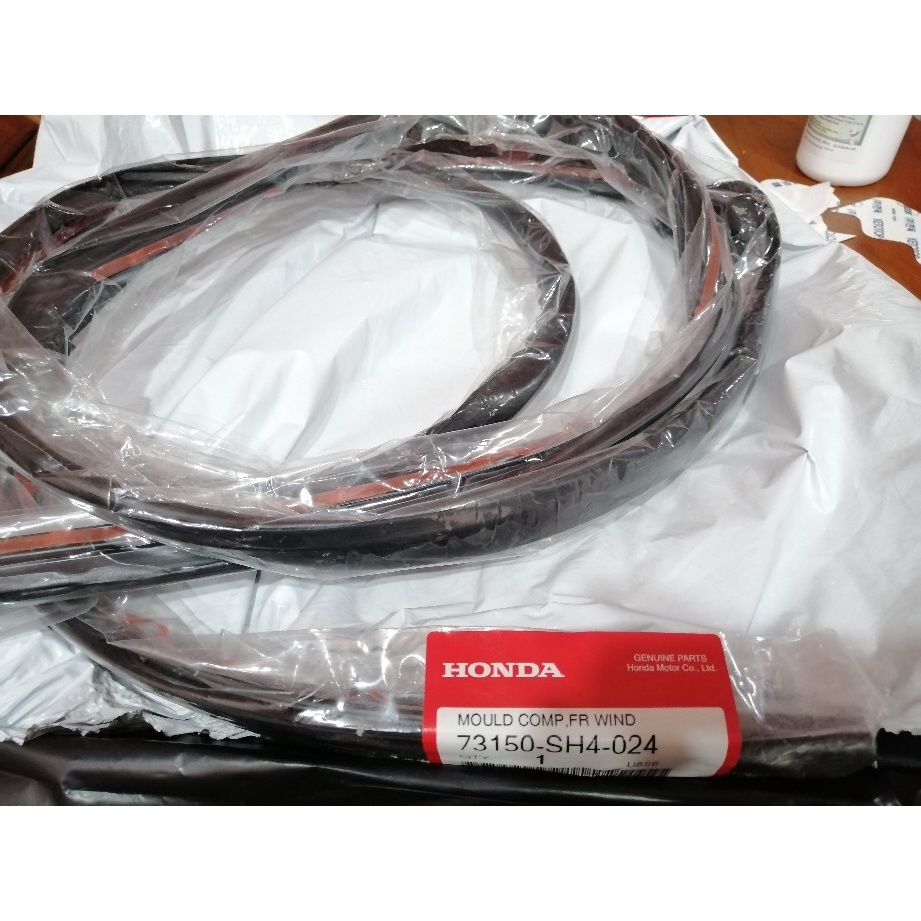 *HONDA CIVIC SH3 SH4 FRONT WINDSCREEN RUBBER MOULDING WEATHERSTRIP ...