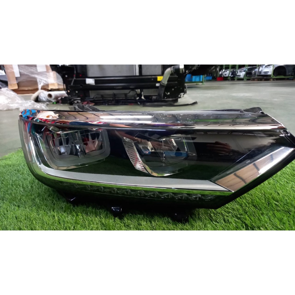 Volkswagen Passat B8 2016-Present Head Lamp Empty RH (2Ballast LED ...