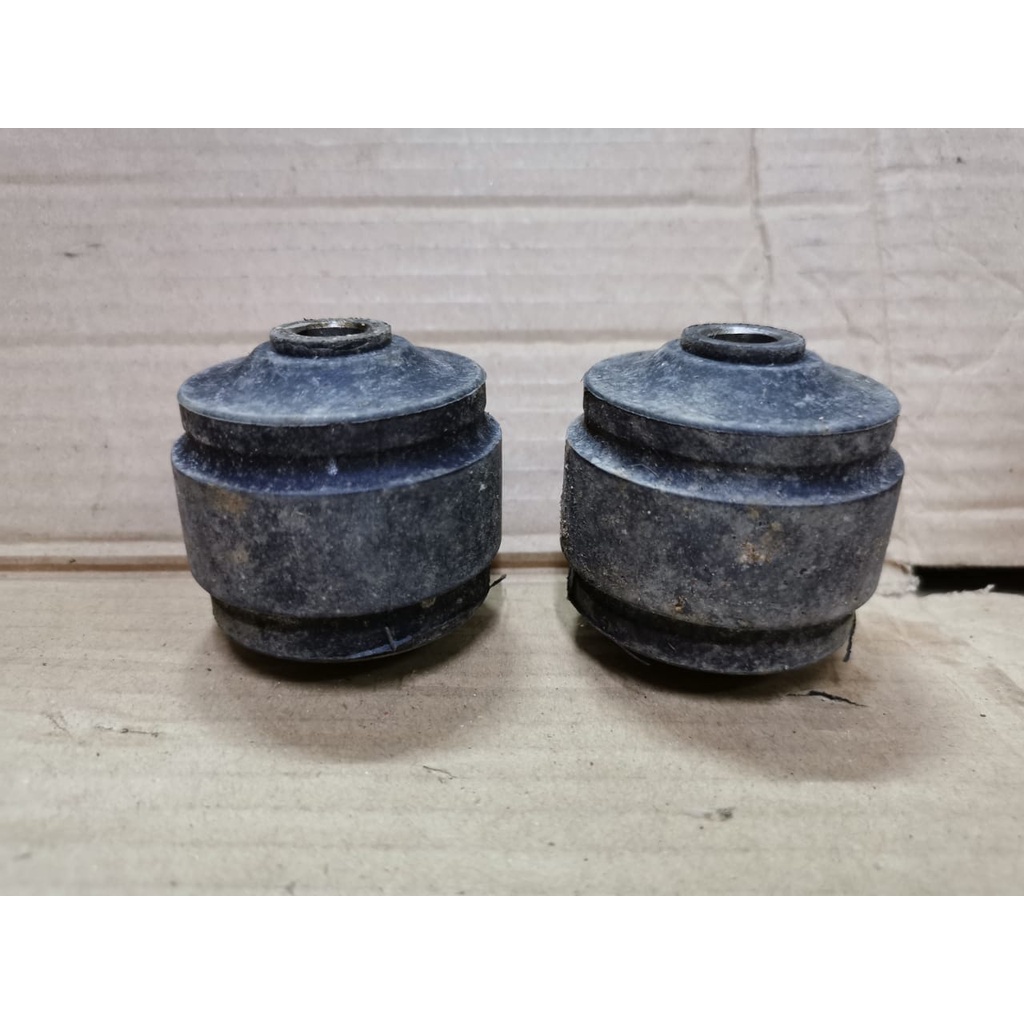 DATSUN B310 REAR LOWER ARM BUSH (BIG) 1SET | Shopee Malaysia