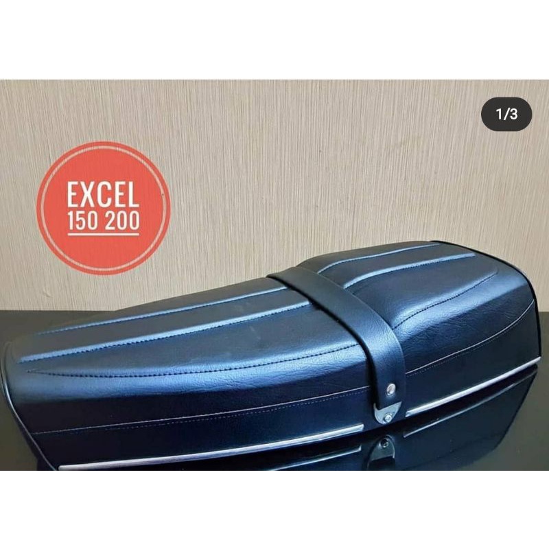Vespa excel long seat modified with 3 line motifs excel 150 excel 200 ...