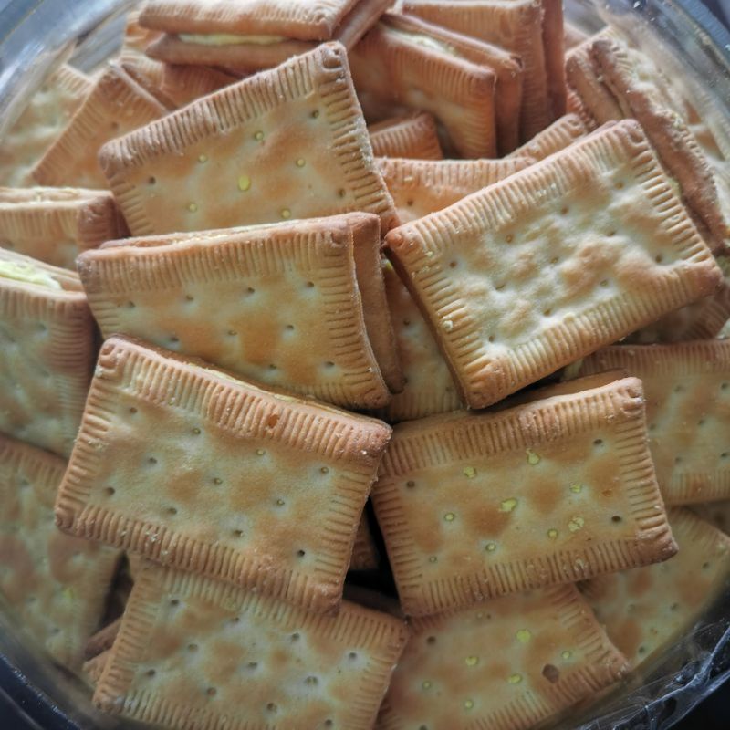 Biskut Lemon Puff Khong Guan Biskut Timbang / 柠檬卜 | Shopee Malaysia