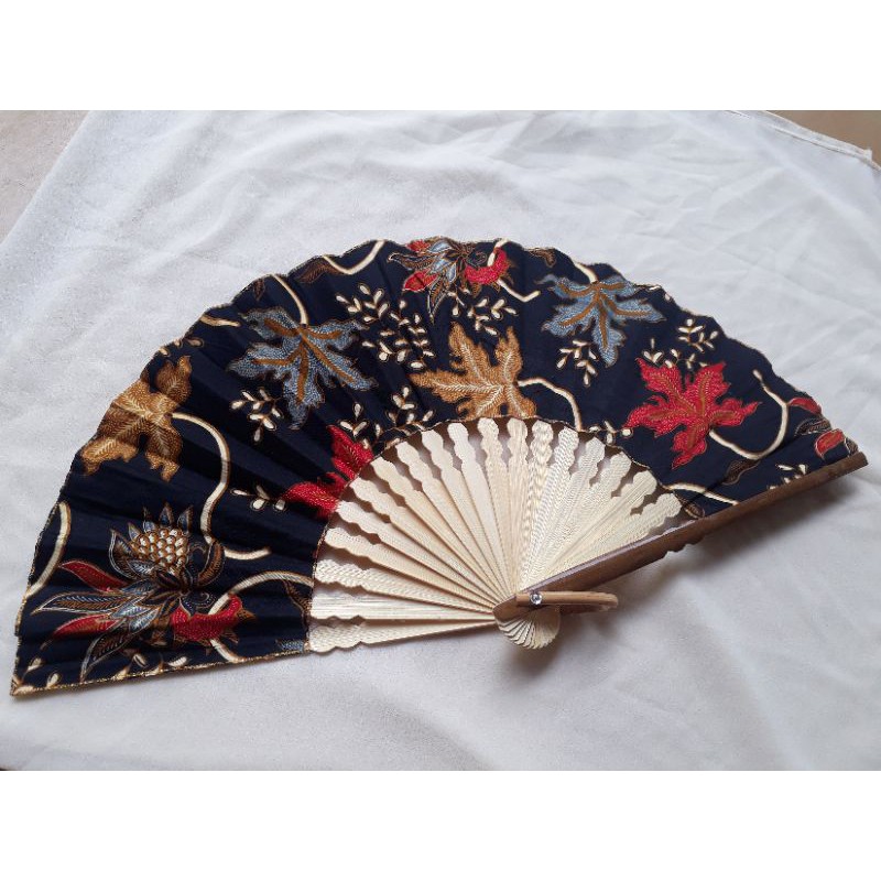 kipas batik murah /kipas tangan batik | Shopee Malaysia