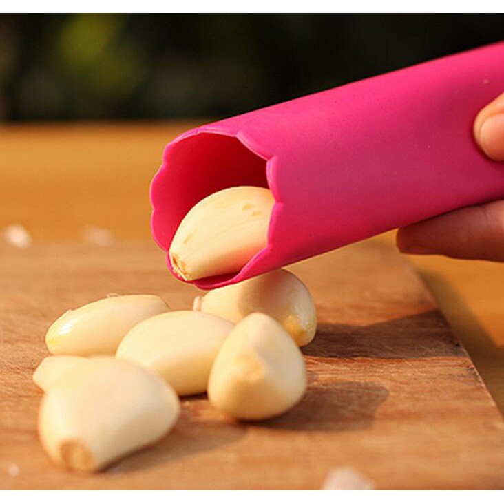 Magic Silicone Garlic Peeler Soft Silicone Vegetable Garlic Cleaning ...