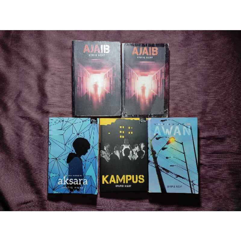Preloved Buku Fixi Ajaib Awan Aksara Kampus Entiti Anomali | Shopee ...