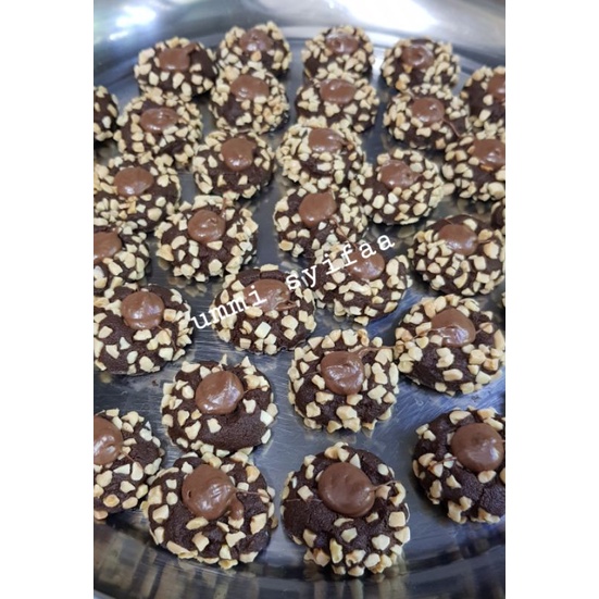 Biskut Almond lecker Pod Crunchy | Shopee Malaysia