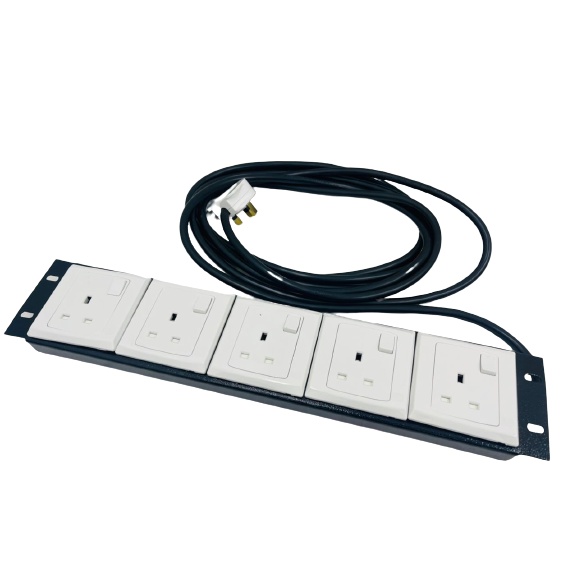 UMS/MK METAL 19INCH RACK NOUNT 5WAY EXTENSION SOCKET WITH 5METER CABLE ...