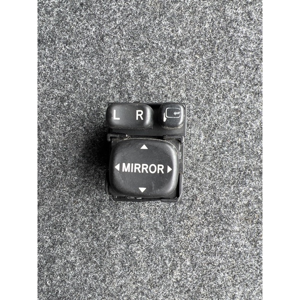 TOYOTA MIRROR AUTO FLIP SWITCH USED JAPAN | Shopee Malaysia