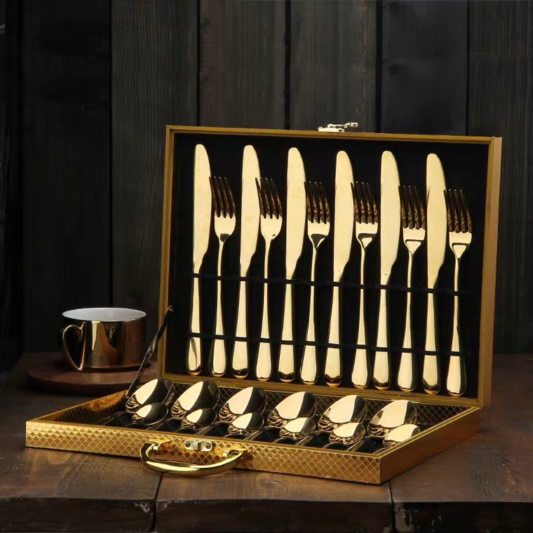Set Kutleri Emas Sudu Garfu dengan Kotak - 24 Pcs Cutlery Stainless ...
