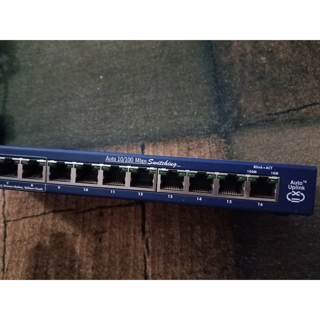 Switch Netgear Prosafe 16 port 10/100 with POE ports (Model FS116P ...