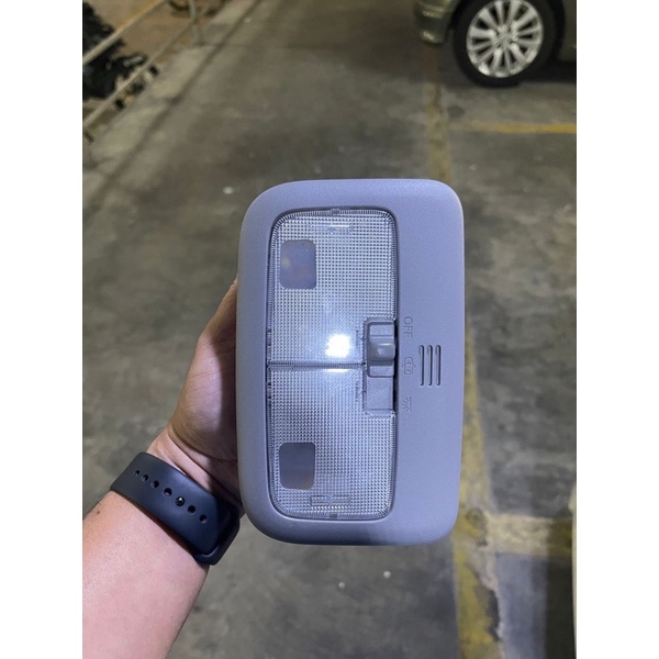 TOYOTA WISH ZGE20 Front Interior Lamp (With Bulb) | Shopee Malaysia