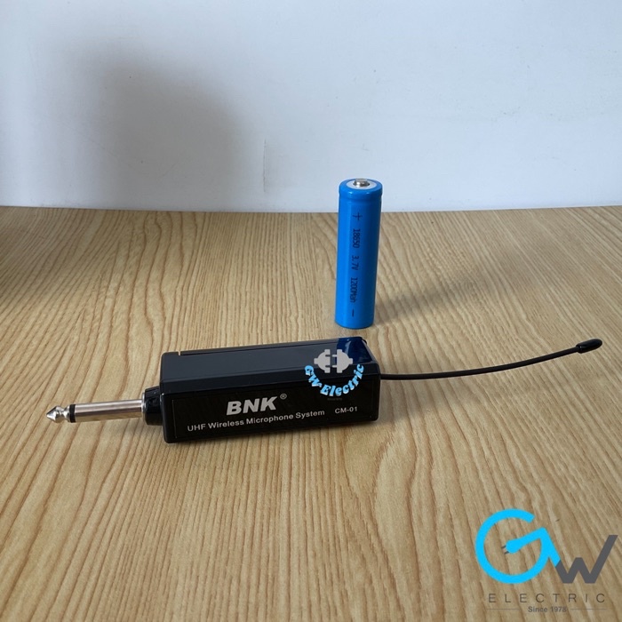 BNK Professional UHF Wireless Microphone CM-01 For Karaoke, Portable ...