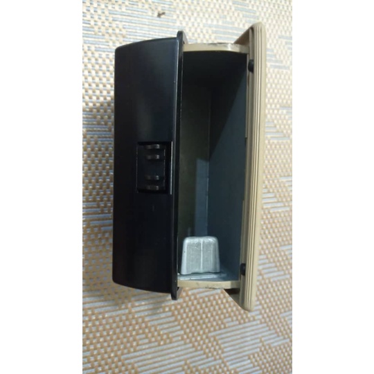 W124 rear console ashtray 1248100030 230E 260E BENZ | Shopee Malaysia