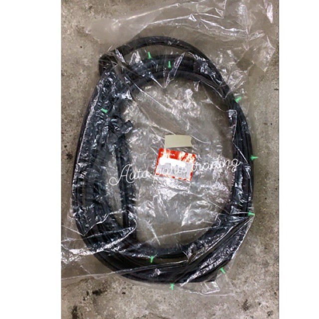 HONDA JAZZ SAA REAR RH DOOR RUBBER ORIGINAL | Shopee Malaysia