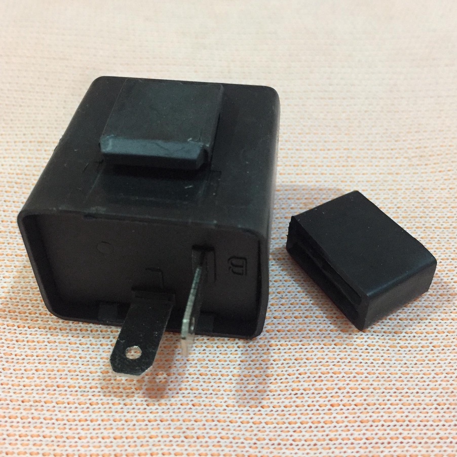 Flasher relay w/o sound (square type) | Shopee Malaysia