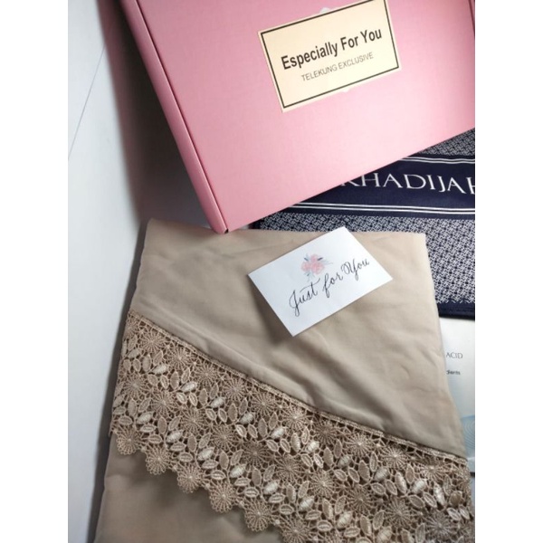 Telekung Lace Cotton Gift box set 4 in 1*Ready-stock*Termurah | Shopee ...